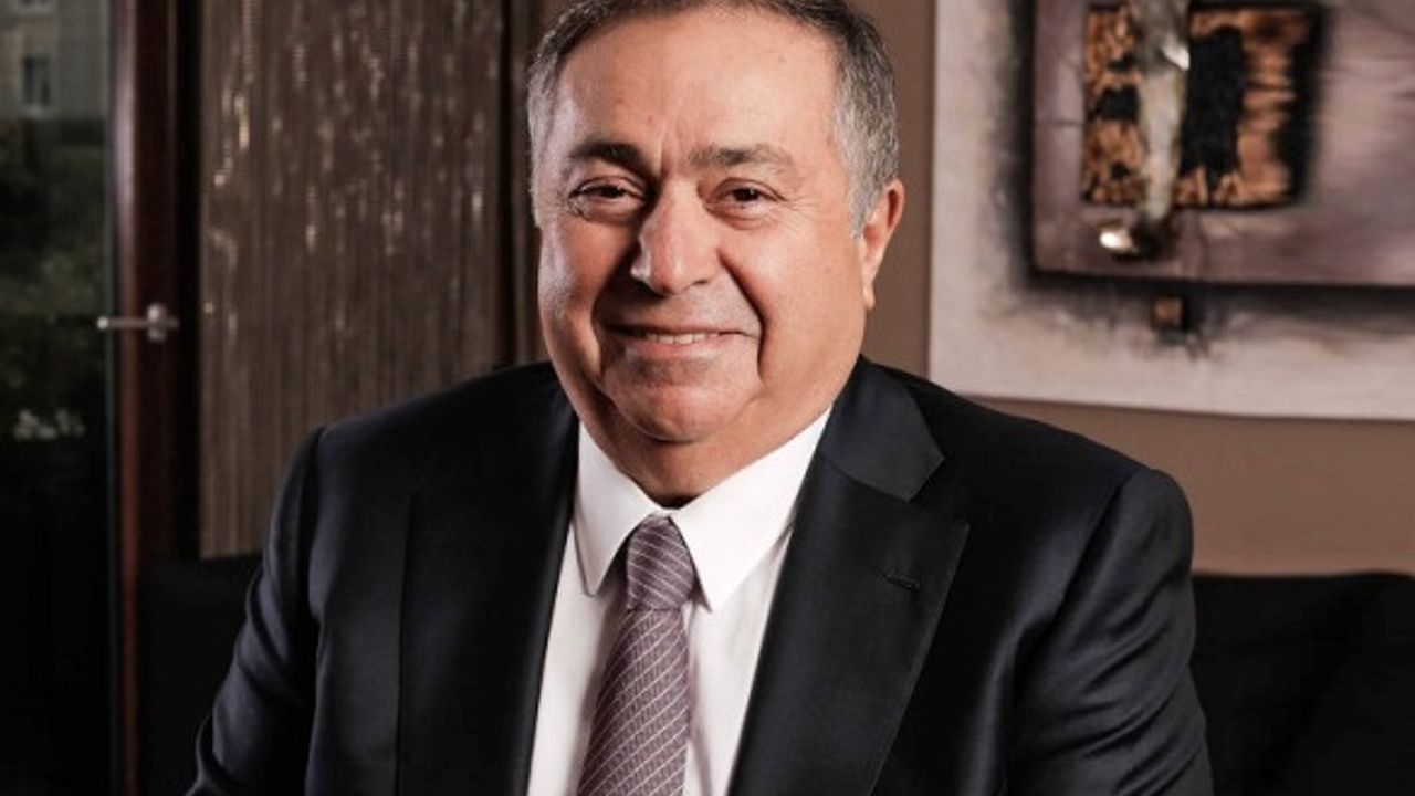 Nazmi Durbakayım - Emlak Zirvesi